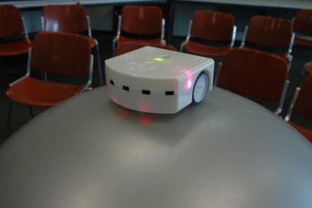 Taking your first steps in robotics with the Thymio II - Robohub